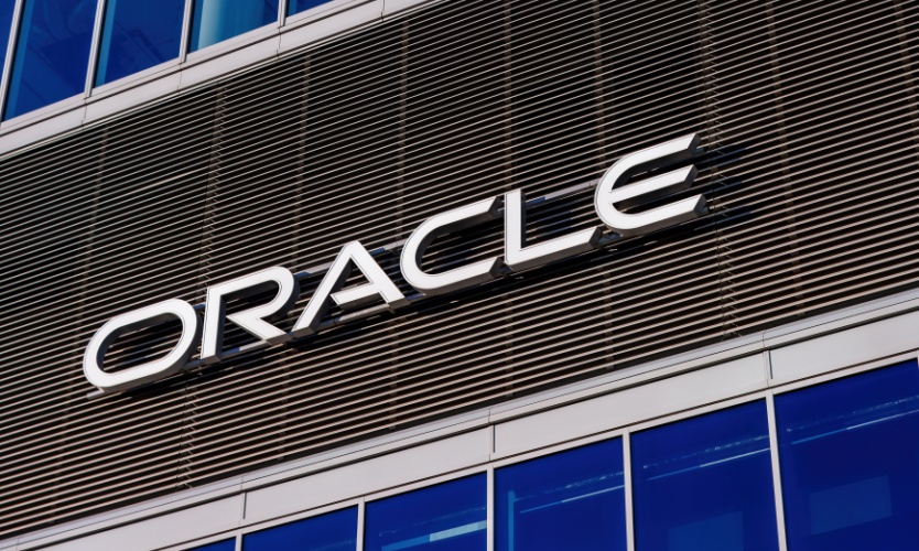 Oracle sued by bondholders over losses tied to AI buildout - Business ...